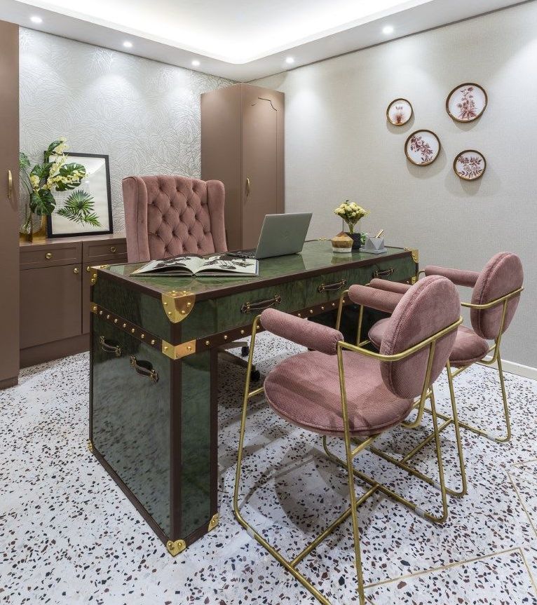 10 Tips Menata Ruang Kerja Minimalis Modern 2021 | Jepara Heritage